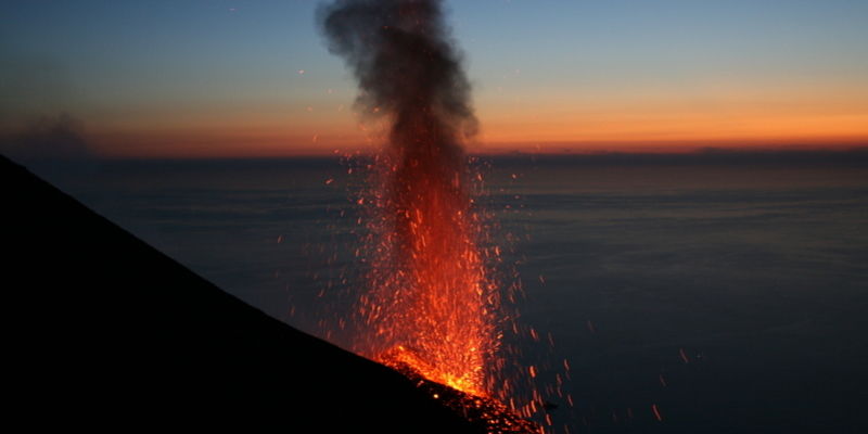 Stromboli by Night | Boataffair